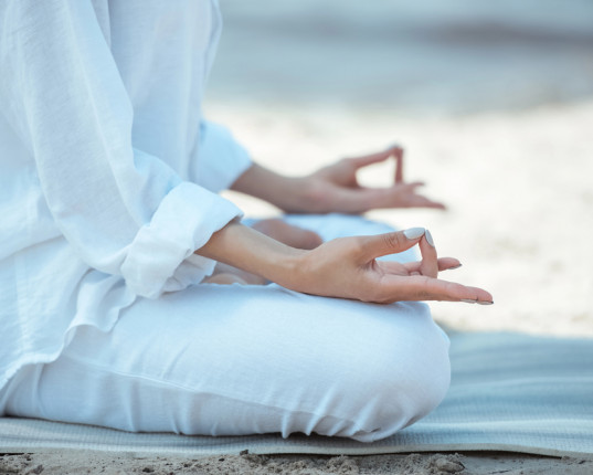 Chin Mudra - Tapis de Yoga, accessoires et vêtements de Yoga | Boutique ...